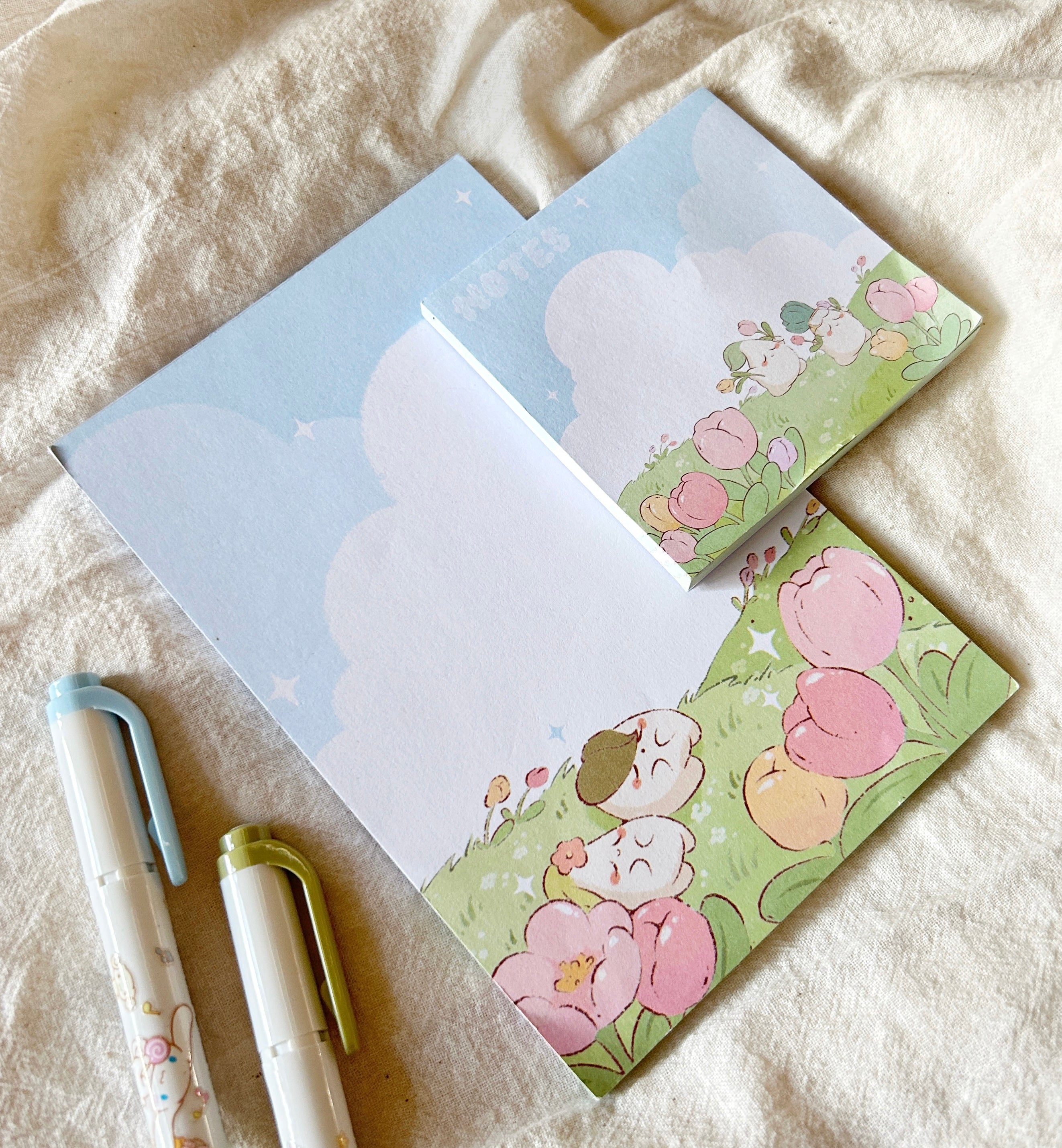 Spring Tulip Fields Memo Set – PepperCut